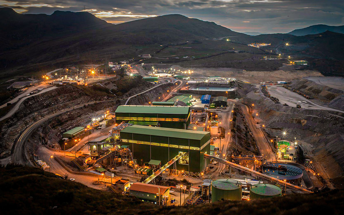 Gold Fields: Cerro Corona se convierte en la primera mina del Perú con ...